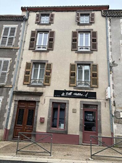 Maison 12 pièces à Ardes, à vendre