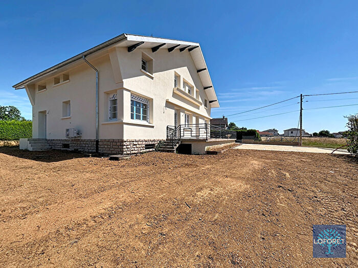 Appartement 3 pièces à louer - Civrieux