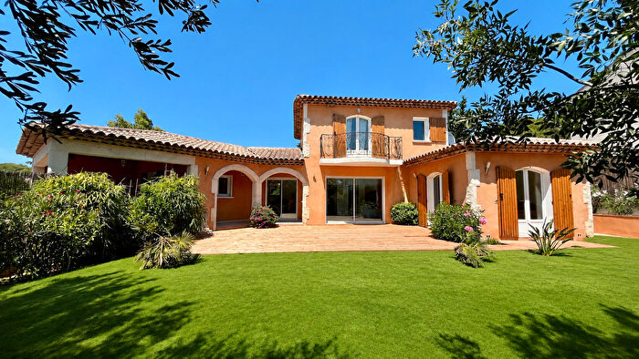 Maison 4 pièces à vendre - Saint-Raphaël