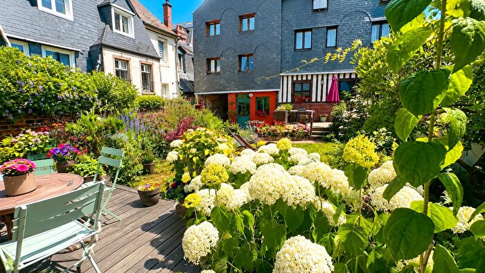 Pont-Audemer - Maison 7 pièces à vendre