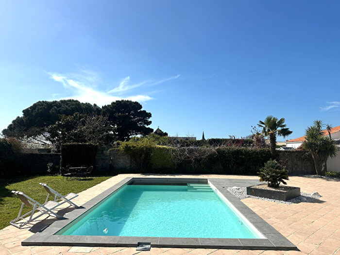 Maison 7 pièces à Saint-Gilles-Croix-de-Vie, à vendre