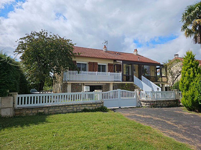 Maison à vendre - Mauprévoir - 6 pièces - 3 chambres