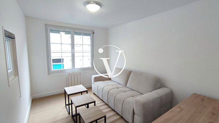 Appartement 1 pièce à louer à Centre Ville, Châteaudun