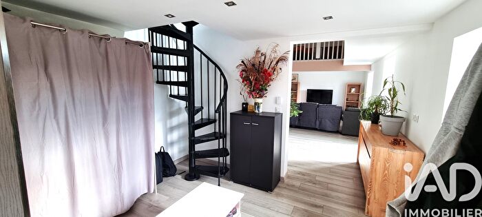 Maison à vendre - Salles - 5 pièces - 3 chambres