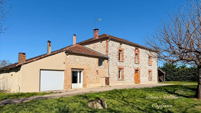 Maison à vendre - Viterbe - 10 pièces - 6 chambres