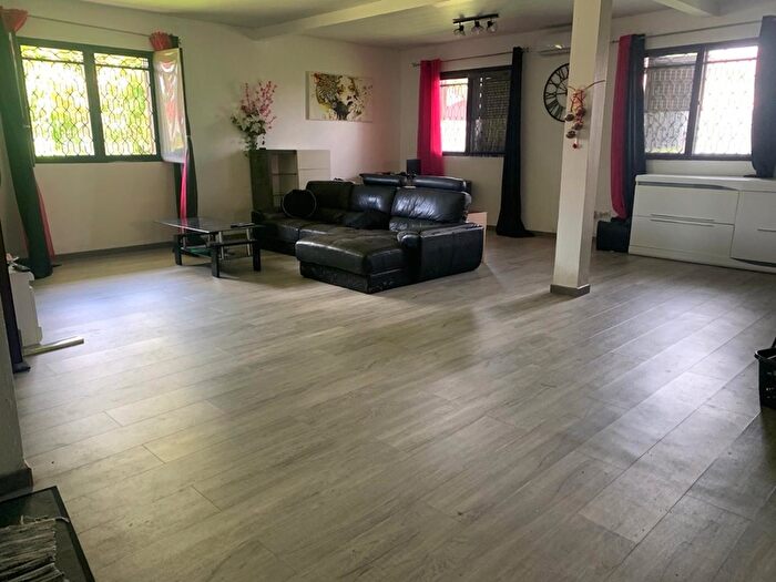 Maison à vendre - Matoury - 4 pièces - 3 chambres