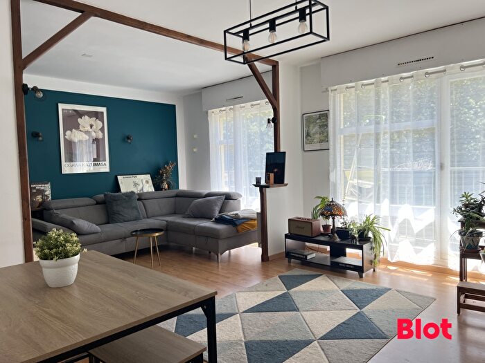 Appartement 3 pièces à vendre à Quartiers Sud-Est, Italie
