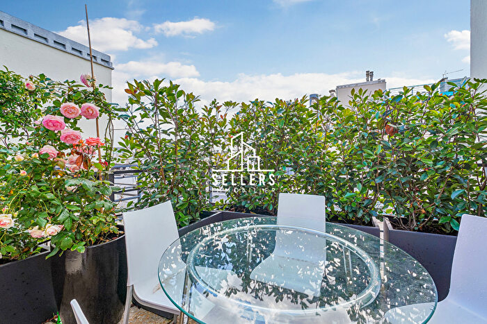 Appartement 2 pièces à Paris 8ème, Saint-Philippe du Roule, à vendre