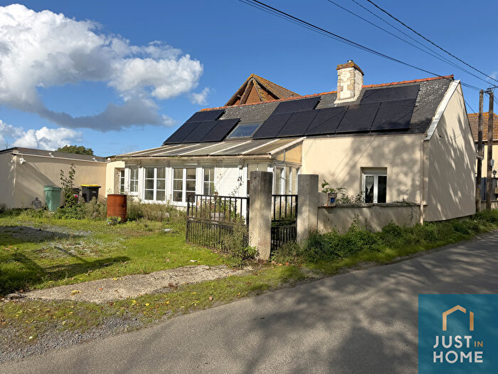 Maison 4 pièces à Le Molay-Littry, à vendre