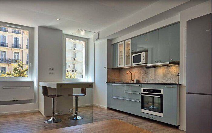 Marseille 1er arrondissement : Appartement 1 pièce à louer