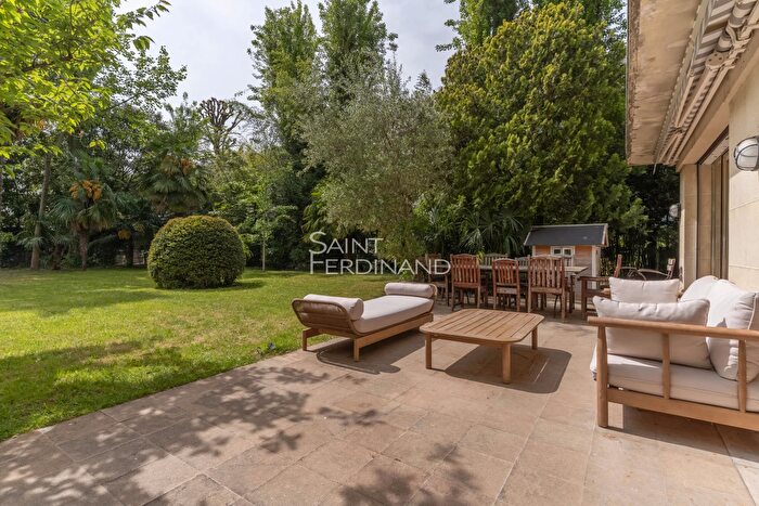 Neuilly-sur-Seine, Saint-James, Madrid : Appartement 8 pièces à vendre