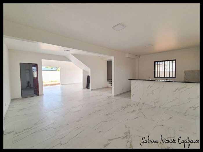 Maison à louer - Kourou - 6 pièces - 5 chambres