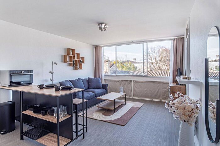 Centre ville, Bordeaux - Appartement 1 pièce à louer