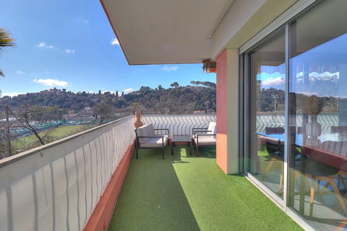 Appartement à vendre - Cagnes-sur-Mer, Les Canebiers - 3 pièces - 2 chambres