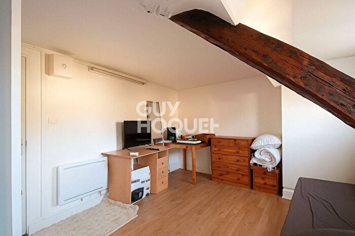 Appartement à louer - Plateau, Laon - 1 pièce