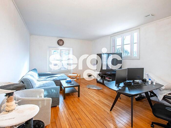 Appartement à vendre - Montmorency, Centre Montmorency - 3 pièces - 2 chambres