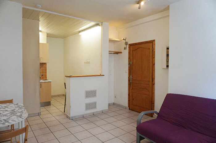 Appartement à louer - Aix-les-Bains, Centre-ville - 1 pièce