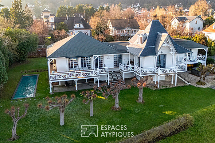 Maison à vendre - Villennes-sur-Seine - 7 pièces - 5 chambres