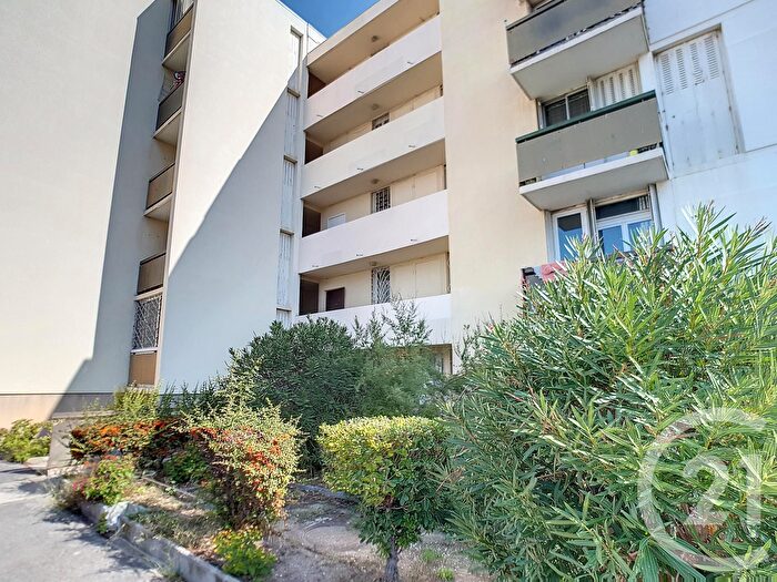 Appartement à vendre - Marseille e , Bon Secours - 3 pièces - 2 chambres