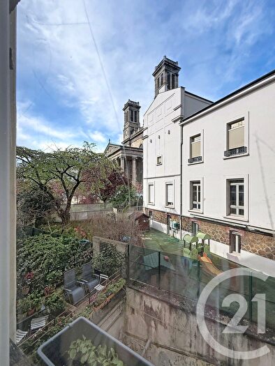 Appartement à vendre - Paris e , Saint-Vincent de Paul, Lariboisière - 5 pièces - 2 chambres