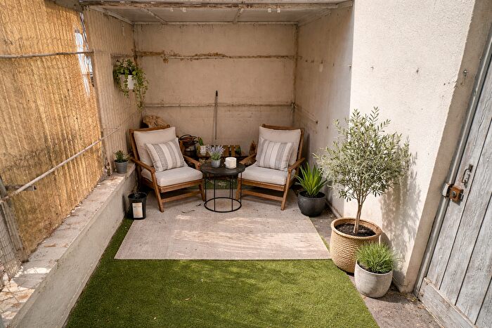 Appartement à vendre - Toulouse, Saint-Michel - 3 pièces - 2 chambres