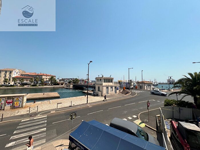 Appartement à vendre - Sète, La Gare - 4 pièces - 2 chambres