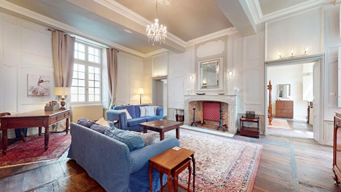 Appartement 6 pièces à vendre - Périgueux, Centre-ville, La Gare, Saint-Martin