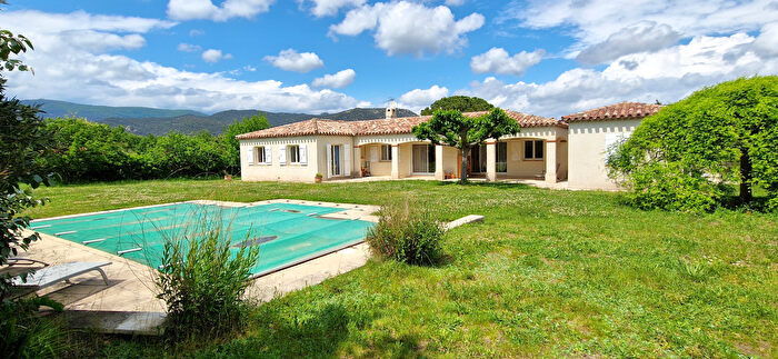 Maison à vendre - Vinça - 5 pièces - 4 chambres