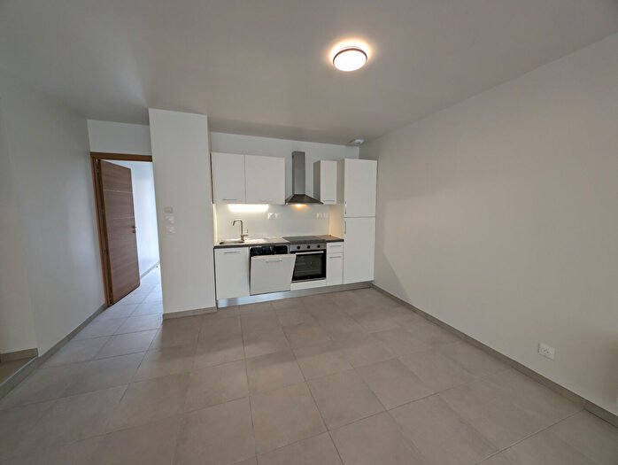 Bourges, Val d'Auron, Hameau de Gionne, Mazières, Pijolins : Appartement 4 pièces à louer