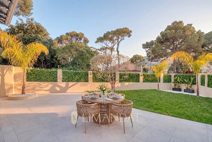 Maison à vendre - Roquebrune-Cap-Martin, Cap Martin, Dragonnière - 7 pièces - 5 chambres