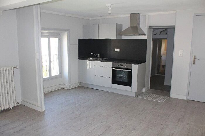 Appartement à louer - Saint Amatre, Auxerre - 2 pièces - 1 chambre