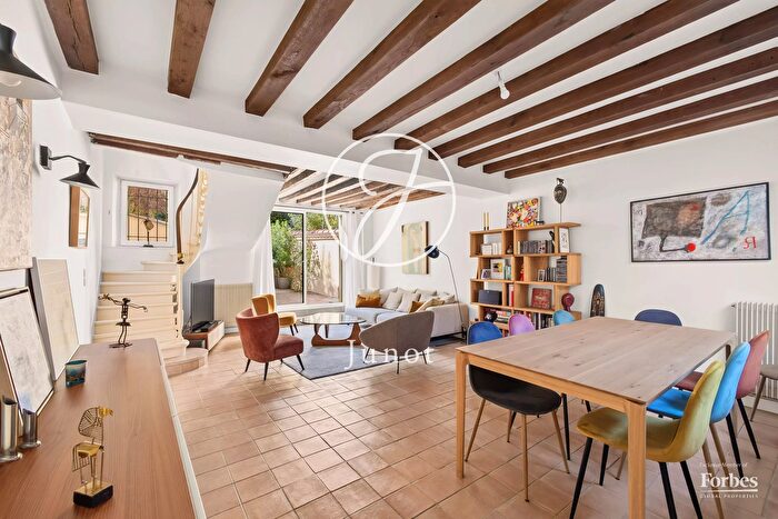 Maison 7 pièces à La Celle-Saint-Cloud, Le Bourg, à vendre