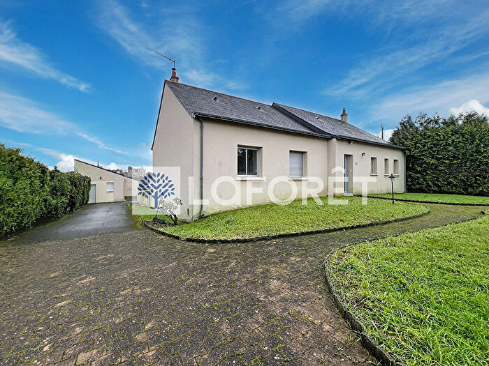 Montreuil-Bellay : Maison 6 pièces à vendre