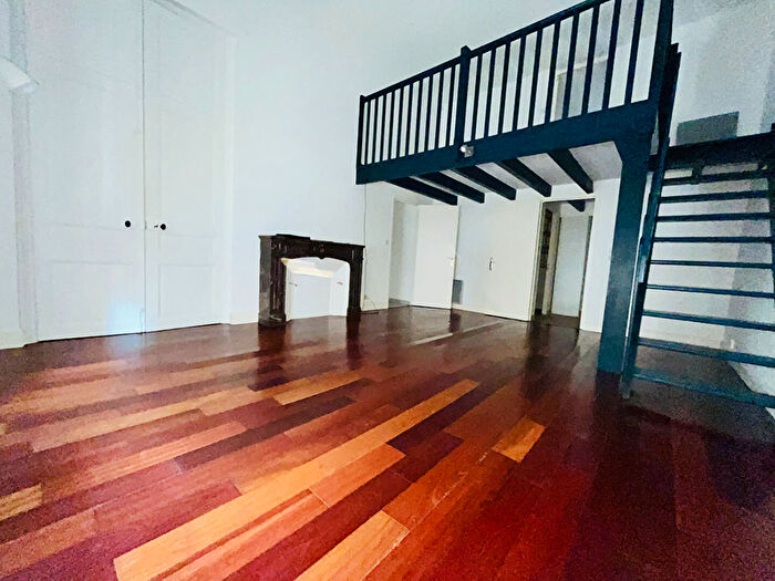 Appartement à louer - Poitiers, Centre-ville - 2 pièces - 1 chambre