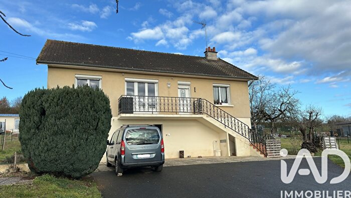 Maison à vendre - Oyré - 4 pièces - 3 chambres