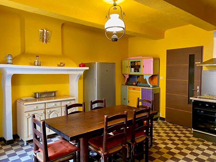 Maison à louer - La Bastidonne - 4 pièces - 3 chambres