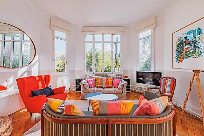 Appartement à vendre - Arcachon, Ville dHiver, Parc Mauresque - 4 pièces - 2 chambres