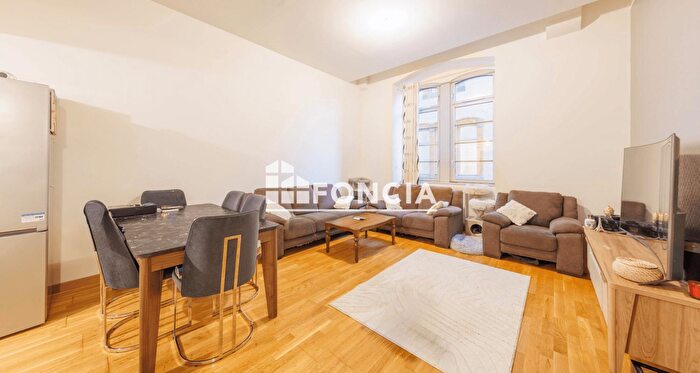 Appartement à vendre - Riom, Le Creux, La Varenne, Le Maréchat - 3 pièces - 2 chambres