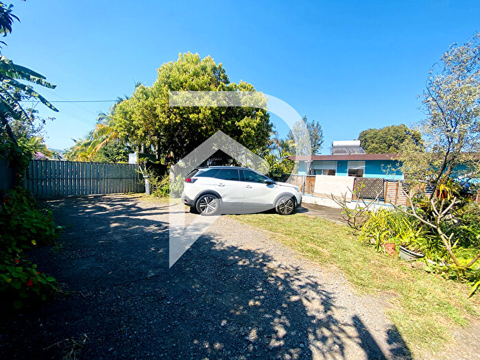 Maison à vendre - Le Tampon, Centre-ville - 4 pièces - 3 chambres