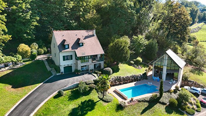 Maison à vendre - Allassac - 5 pièces - 4 chambres