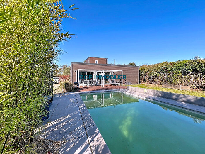 Maison à vendre - Saint-Sulpice-la-Pointe - 5 pièces - 4 chambres