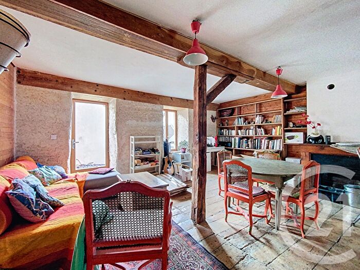 Ustou : Maison 4 pièces à vendre