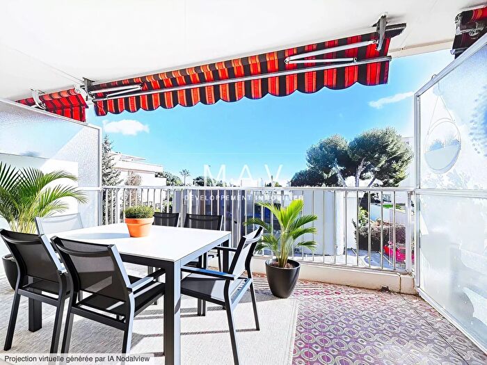 Appartement à vendre - Saint-Laurent-du-Var, Bord de Mer, Port de Plaisance - 3 pièces - 2 chambres