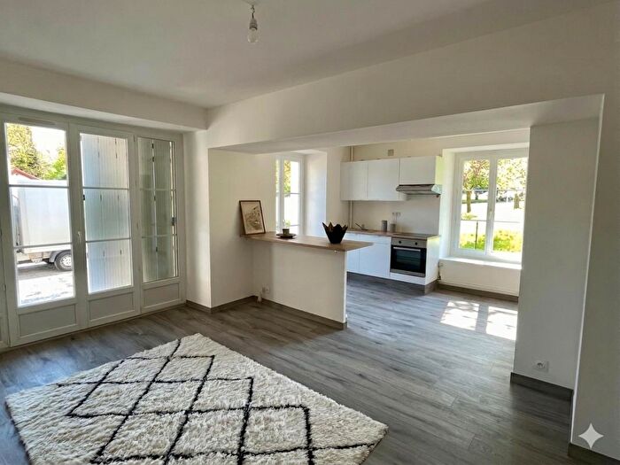 Montbrison, Centre-ville : Appartement 4 pièces à vendre