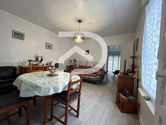 Appartement à vendre - Saint-Brieuc, Ville Hellio, Tour dAuvergne, Ville Jouha - 2 pièces - 1 chambre