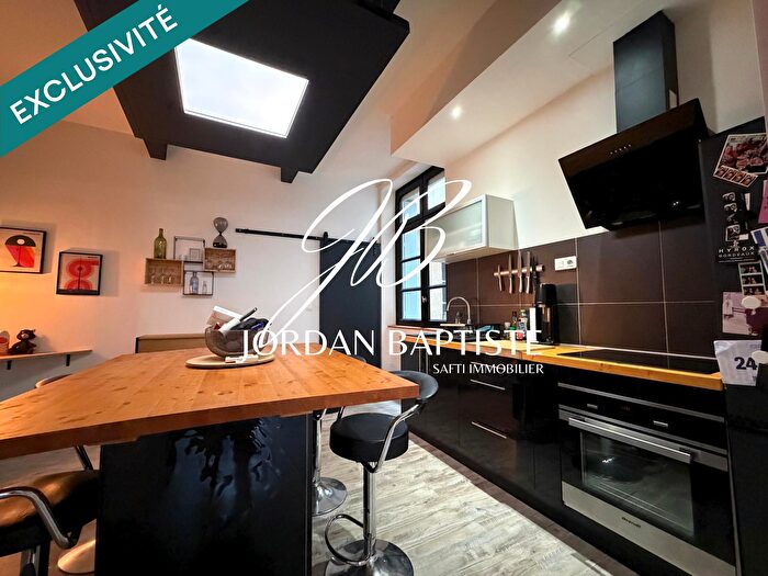 Appartement à vendre - Montauban, Centre-ville - 2 pièces - 1 chambre