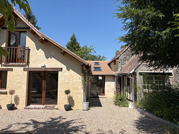 Ménilles : Maison 6 pièces à vendre