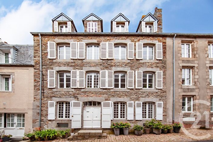 Maison 8 pièces à Granville, Centre-ville, à vendre