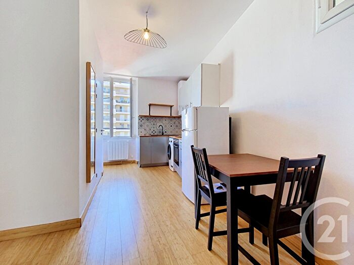 Appartement à louer - Nice, Carabacel - 2 pièces - 1 chambre