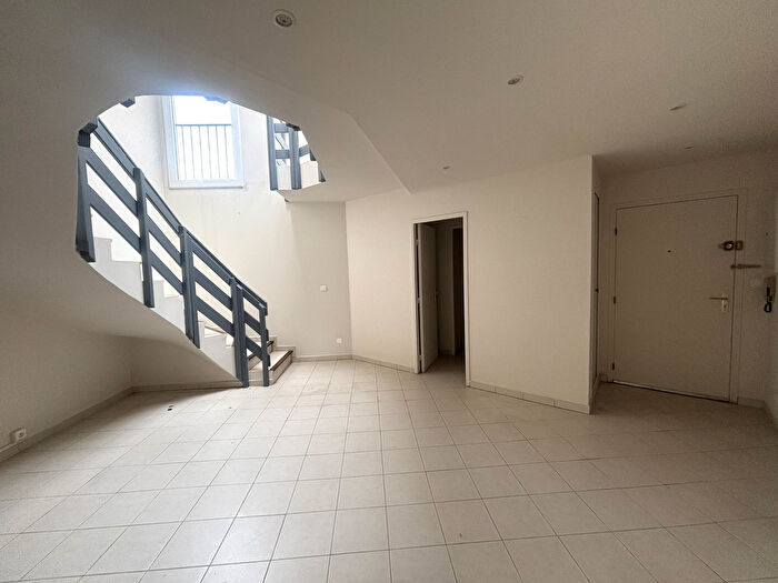 Appartement à vendre - Porto-Vecchio - 4 pièces - 3 chambres